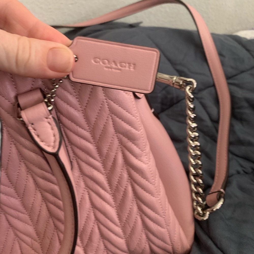 *Cute Coach Light Pink Quilted Pink Sage Carryall* - Gem